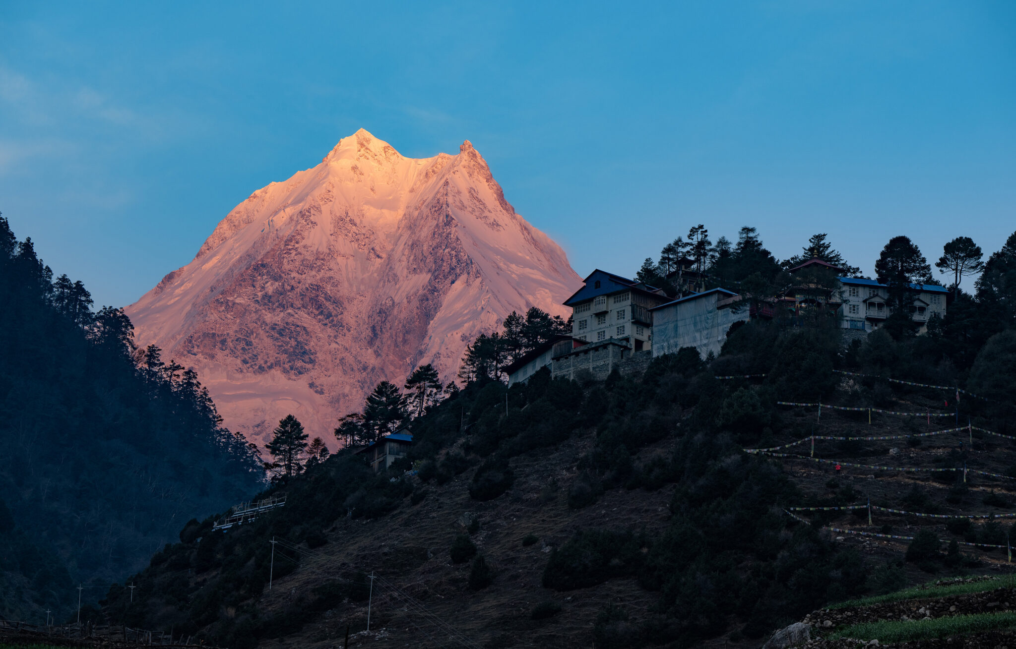 Manaslu Circuit Trek Difficulty & Fitness Requirements